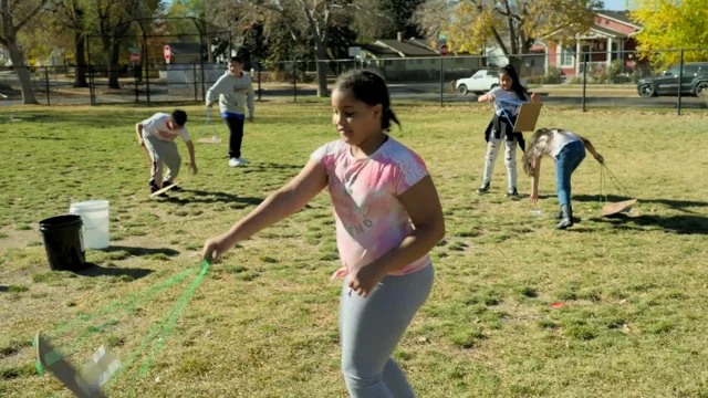 Centrifugal Force Examples For Kids