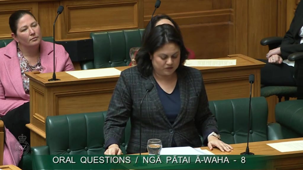 Question 8 - Rachel Boyack to the Minister of Health on Vimeo