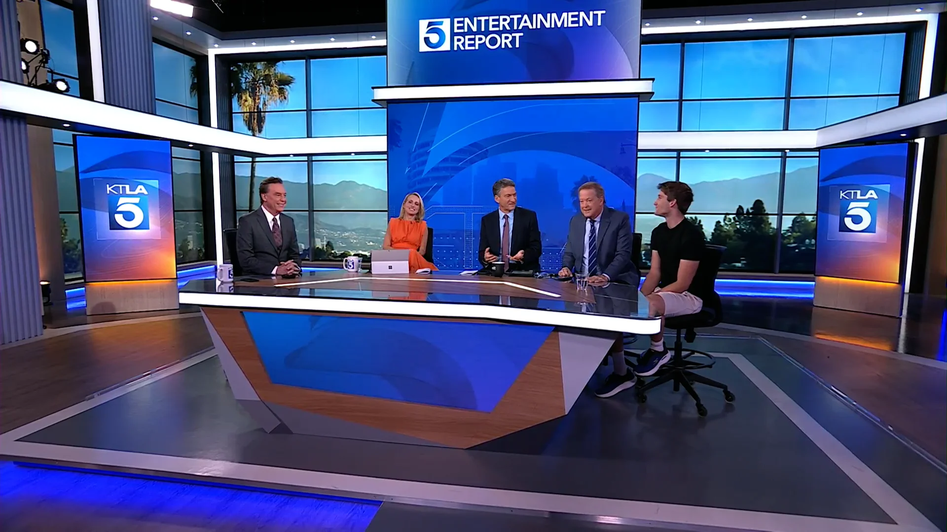 Colby Rubin gives movie reviews too. on Vimeo