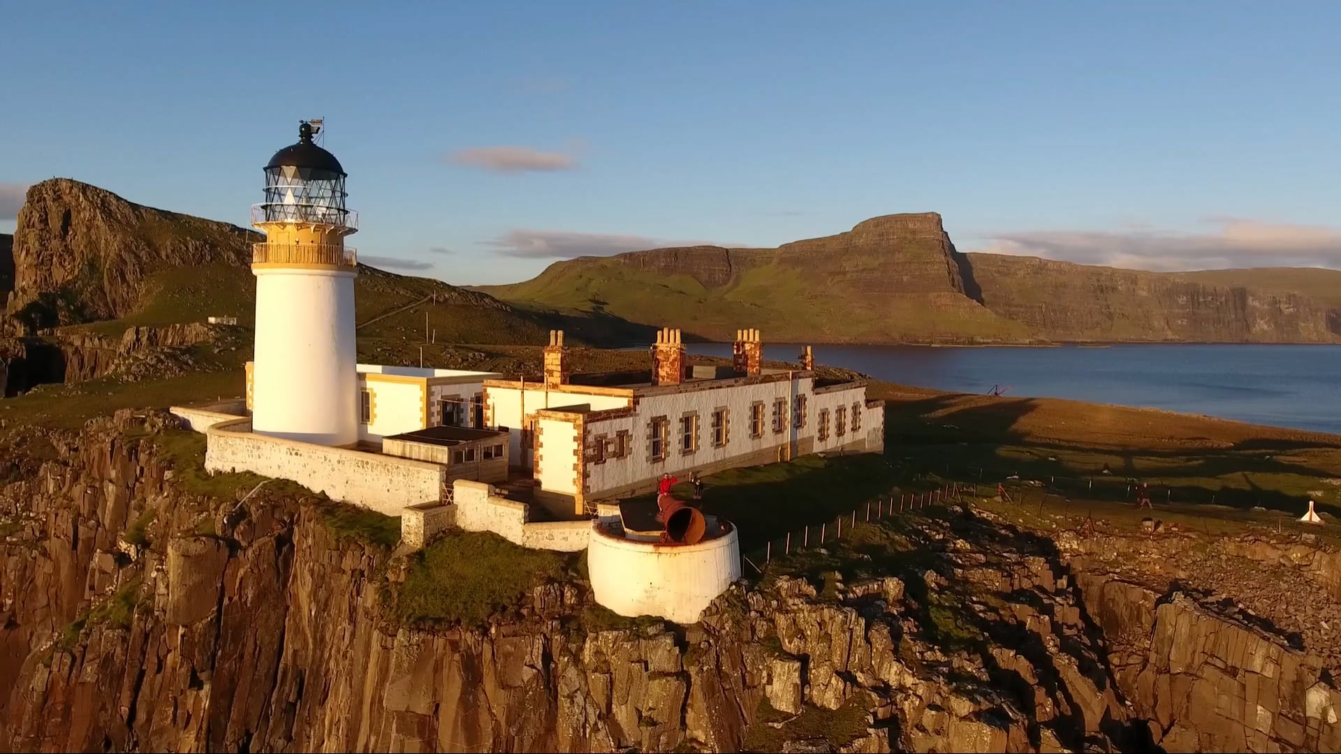 Isle of Skye Aurora Retreats - Neist Point Lighthouse