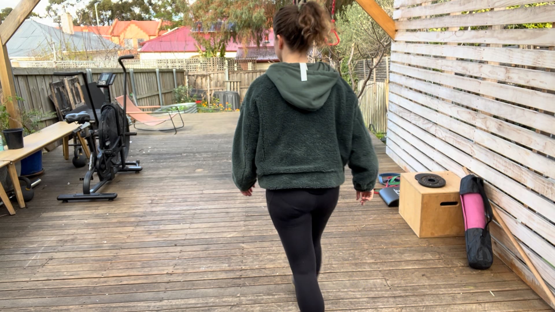 Deliver Exercise Tom on Vimeo