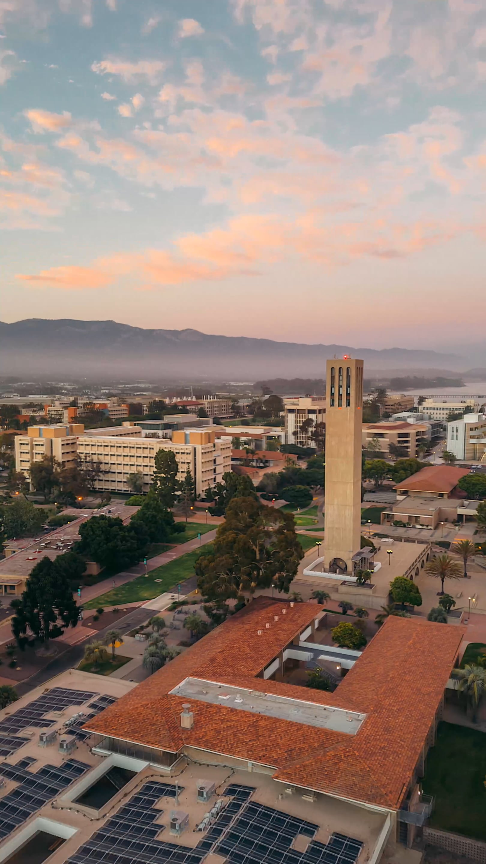 UC Santa Barbara - Storke Tower Hyperlapse on Vimeo