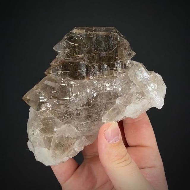 Smoky Quartz (Gwindel) on Quartz | Dodo Mine, Saranpaul, Prepolar Ural ...