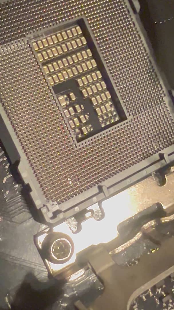 Cpu Socket Pins Bent? on Vimeo