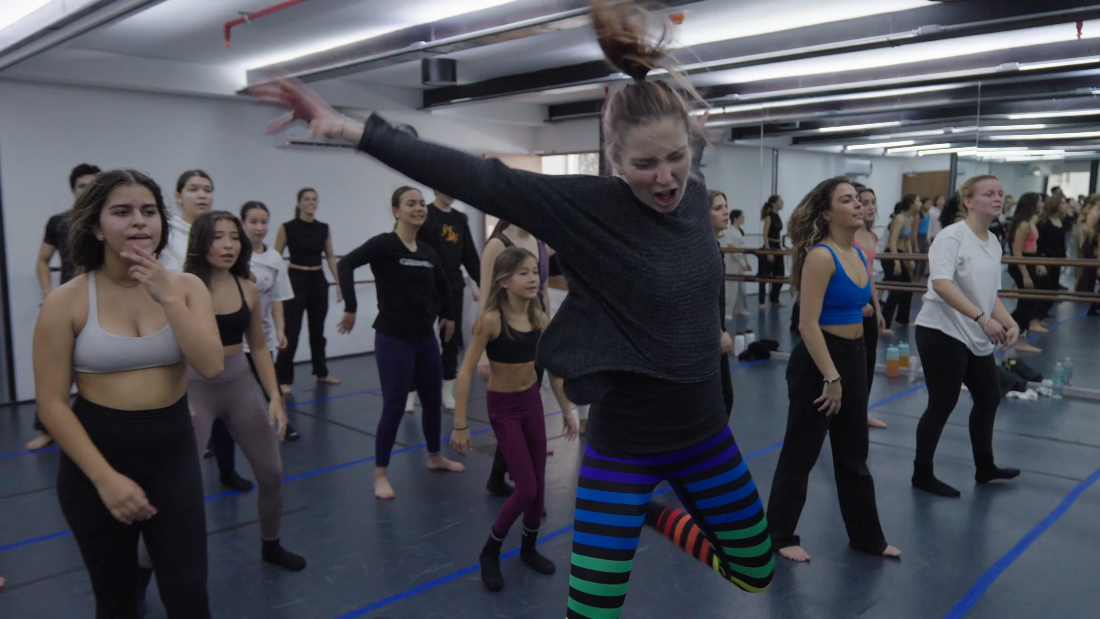 Katie Drablos Teaching Dance Workshop In Mexico City on Vimeo