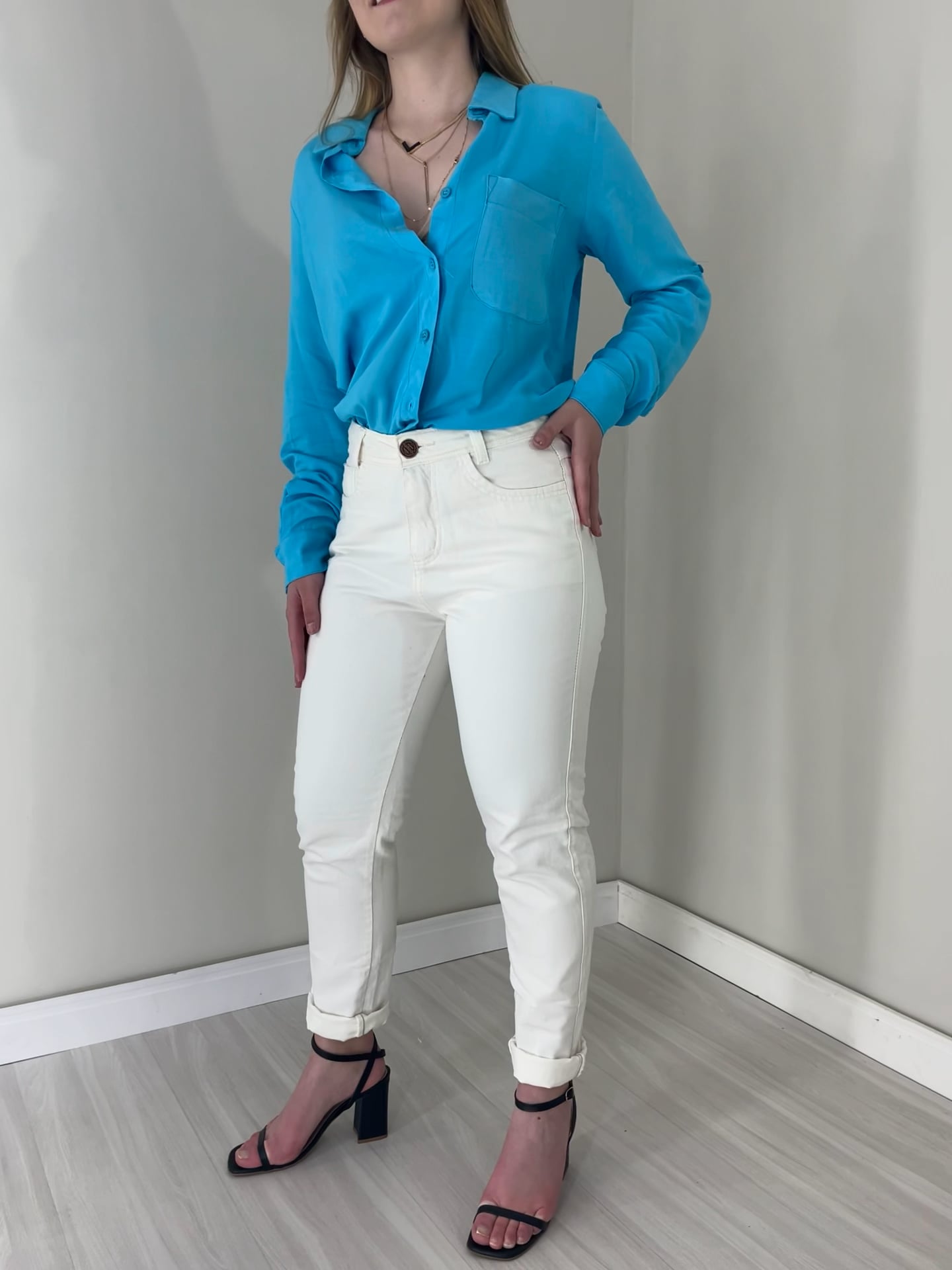 Mom jeans Helena - Video com detalhes para site on Vimeo