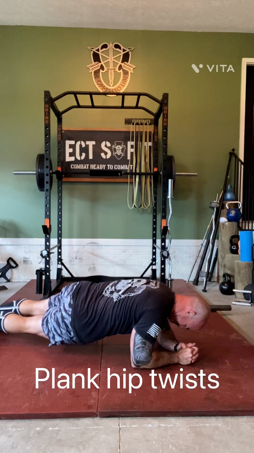 Plank hip twist on Vimeo