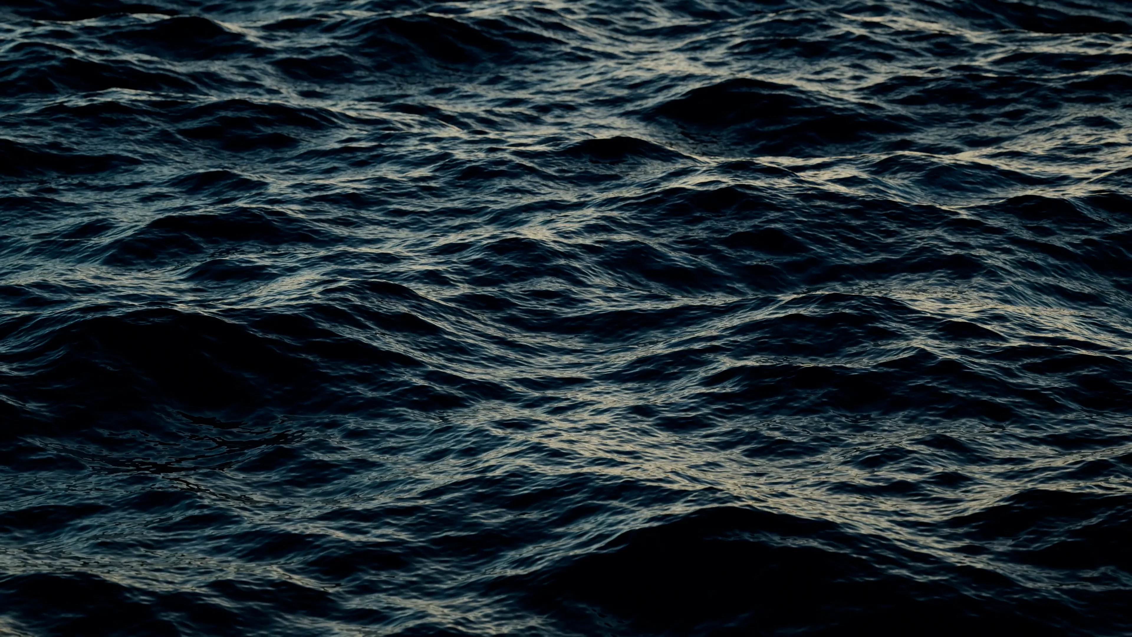 waves_-_71122 (Original) on Vimeo