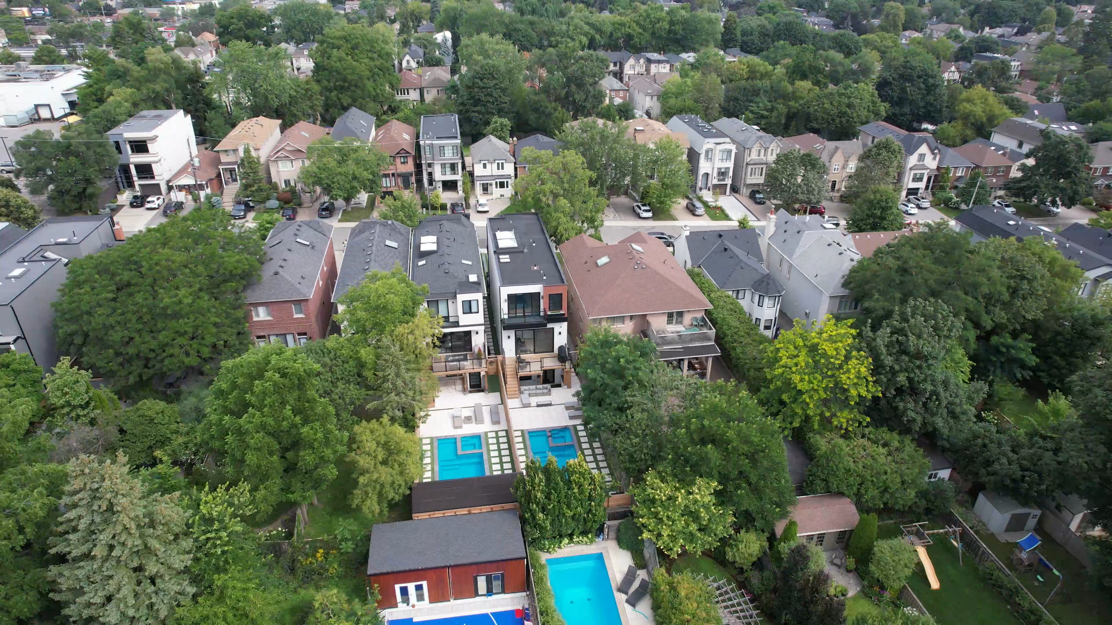 321 Melrose Ave on Vimeo