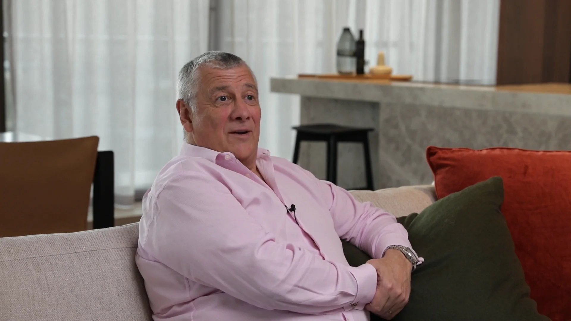 Meet the Neighbours - Neil on Vimeo