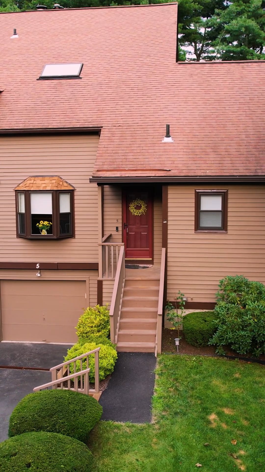 5 Stillmeadow Circle, Monroe, CT - BRANDED on Vimeo