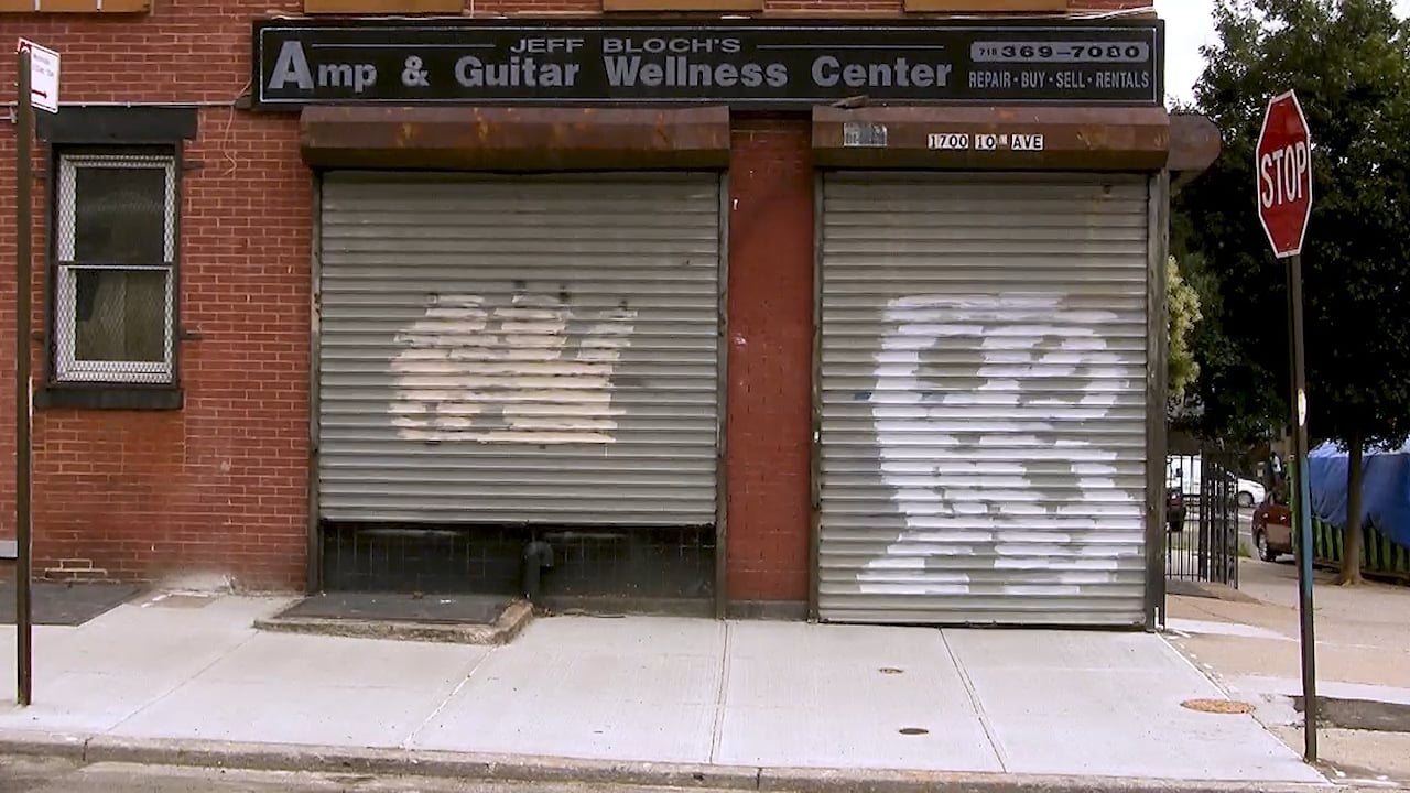 4699 Amp & Guitar Wellness Center on Vimeo