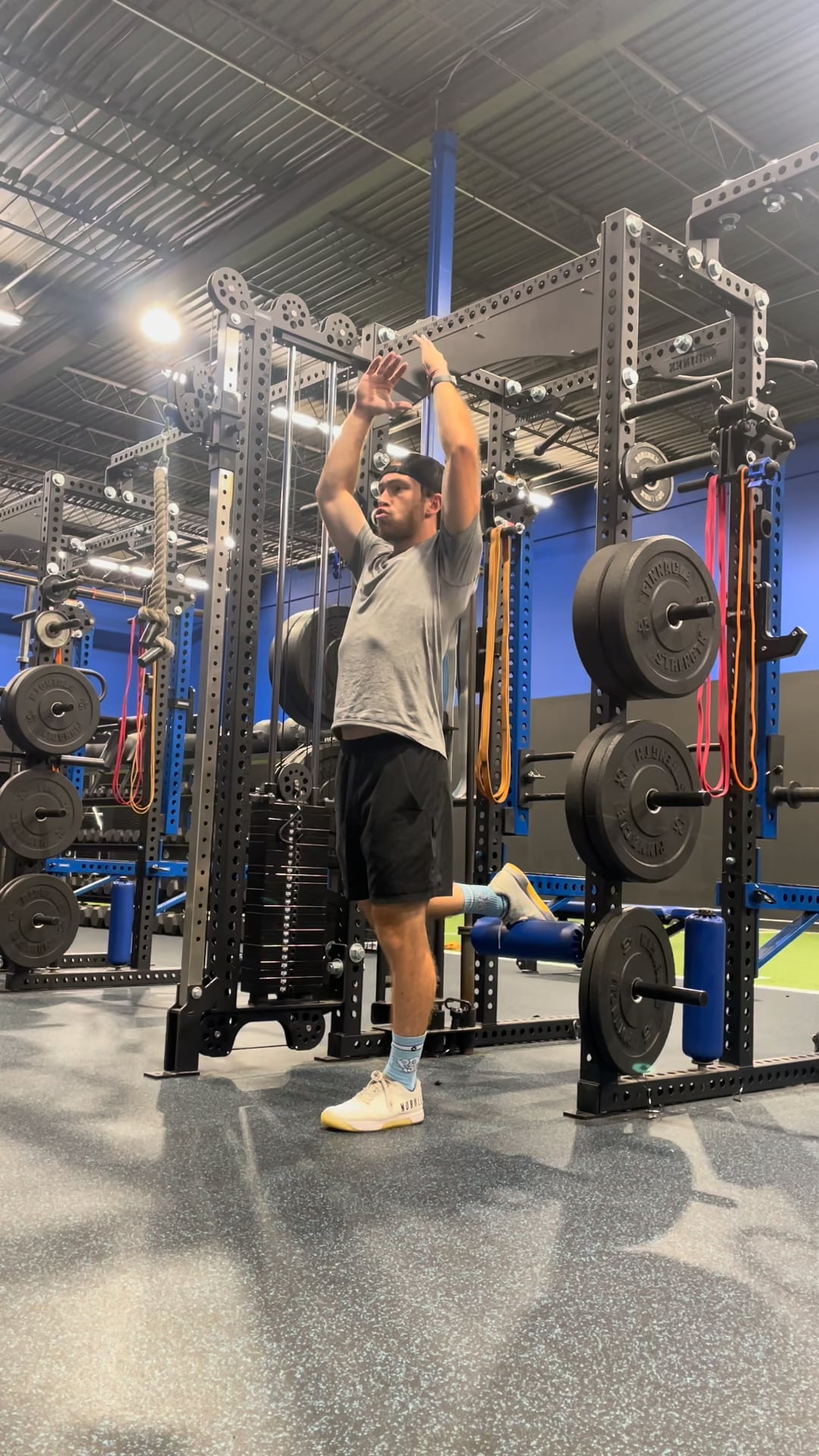 RFE single leg snap downs on Vimeo