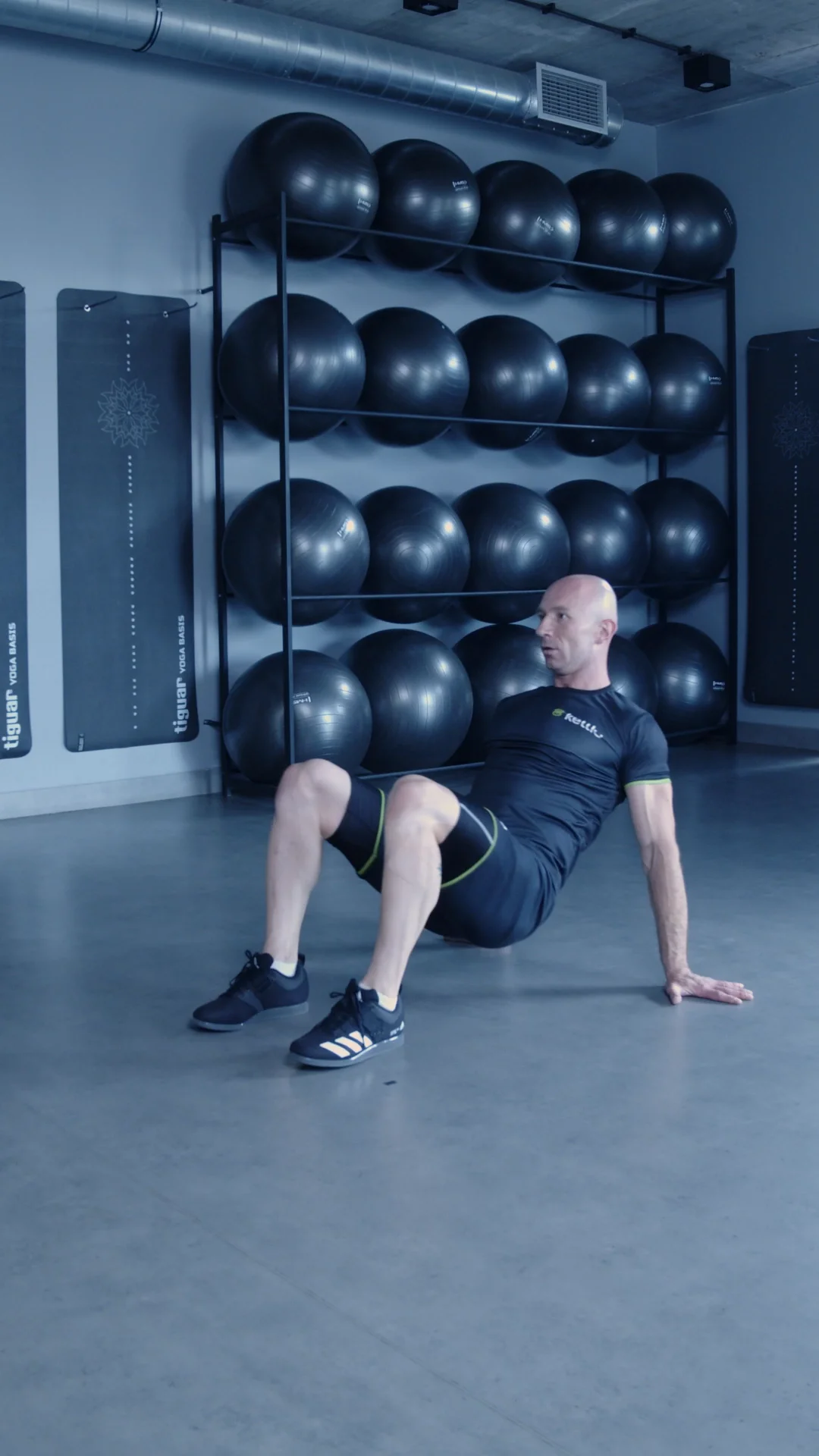 07_C_BRIDGE TOE TAP - fail on Vimeo