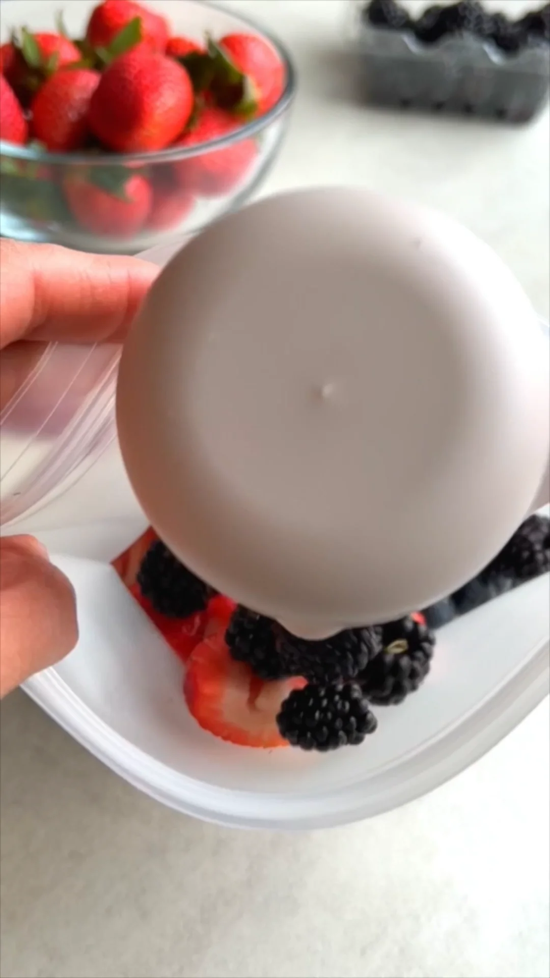 Cocoavia Mixed Berry Smoothie Recipe on Vimeo