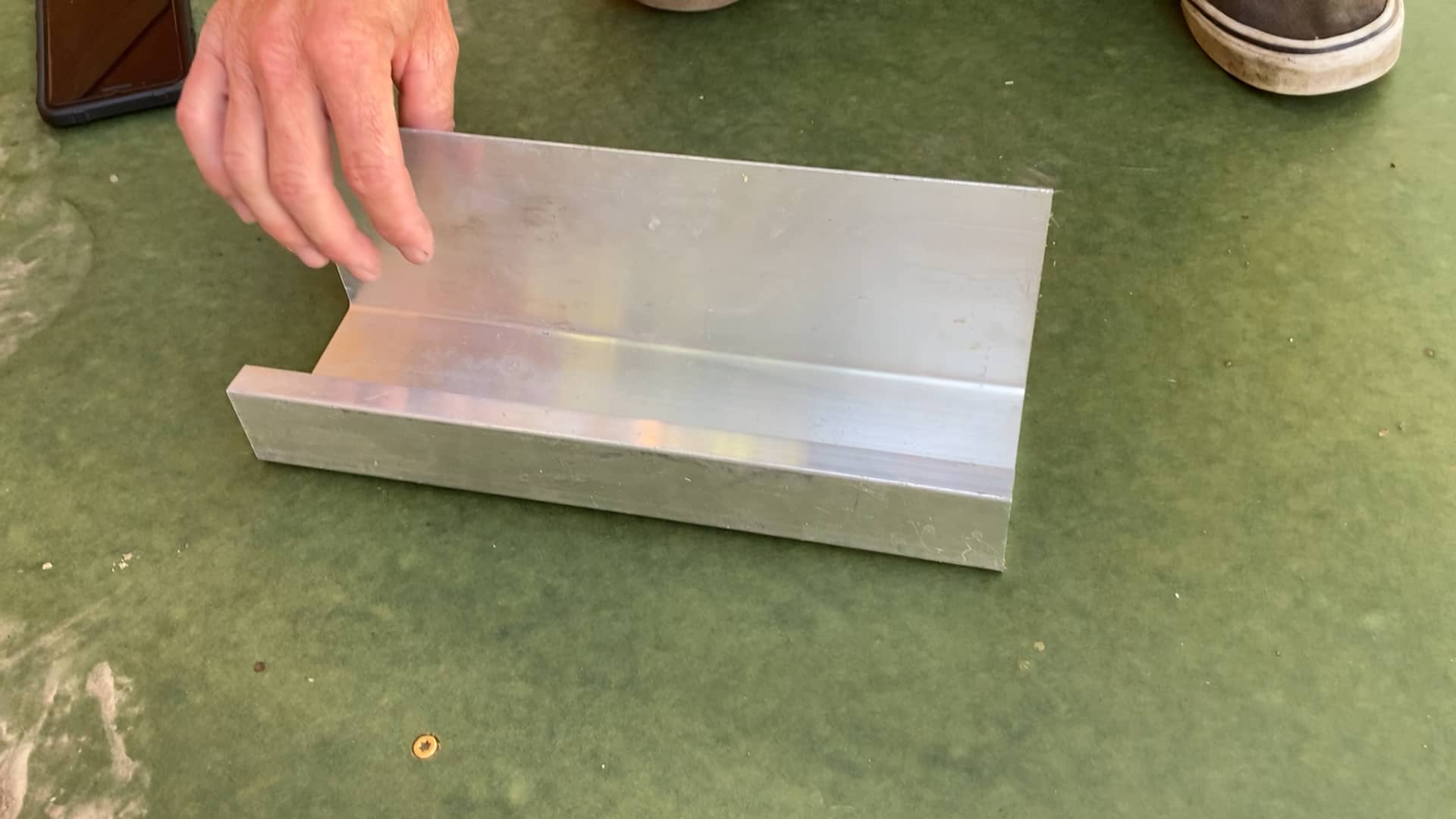 Gutter splice for extruded gutter on Vimeo