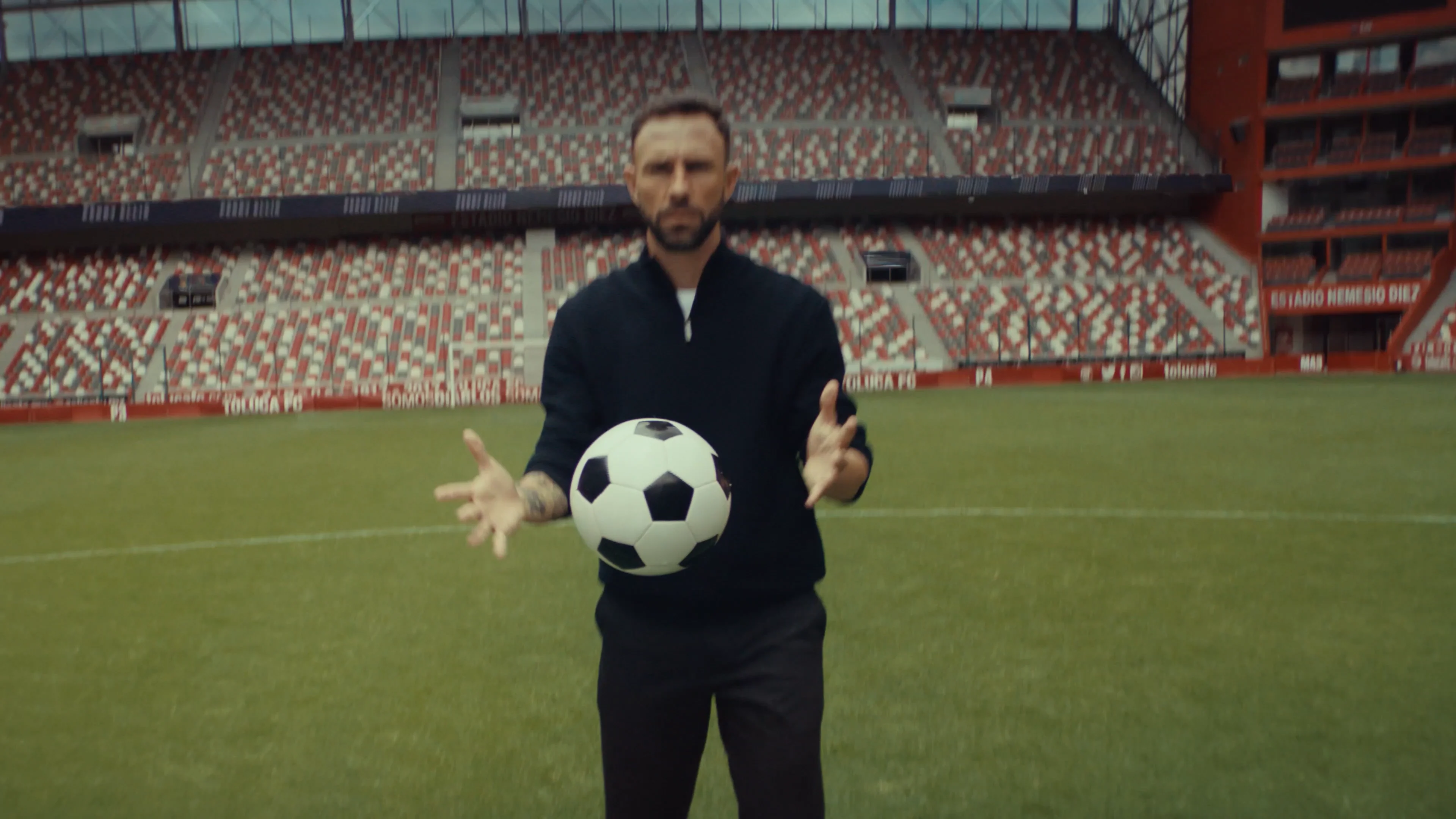 PERRY ELLIS - RED SKY (english) 15sec on Vimeo