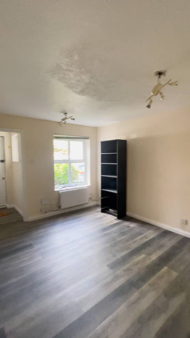 11 Linen Court - NEW on Vimeo