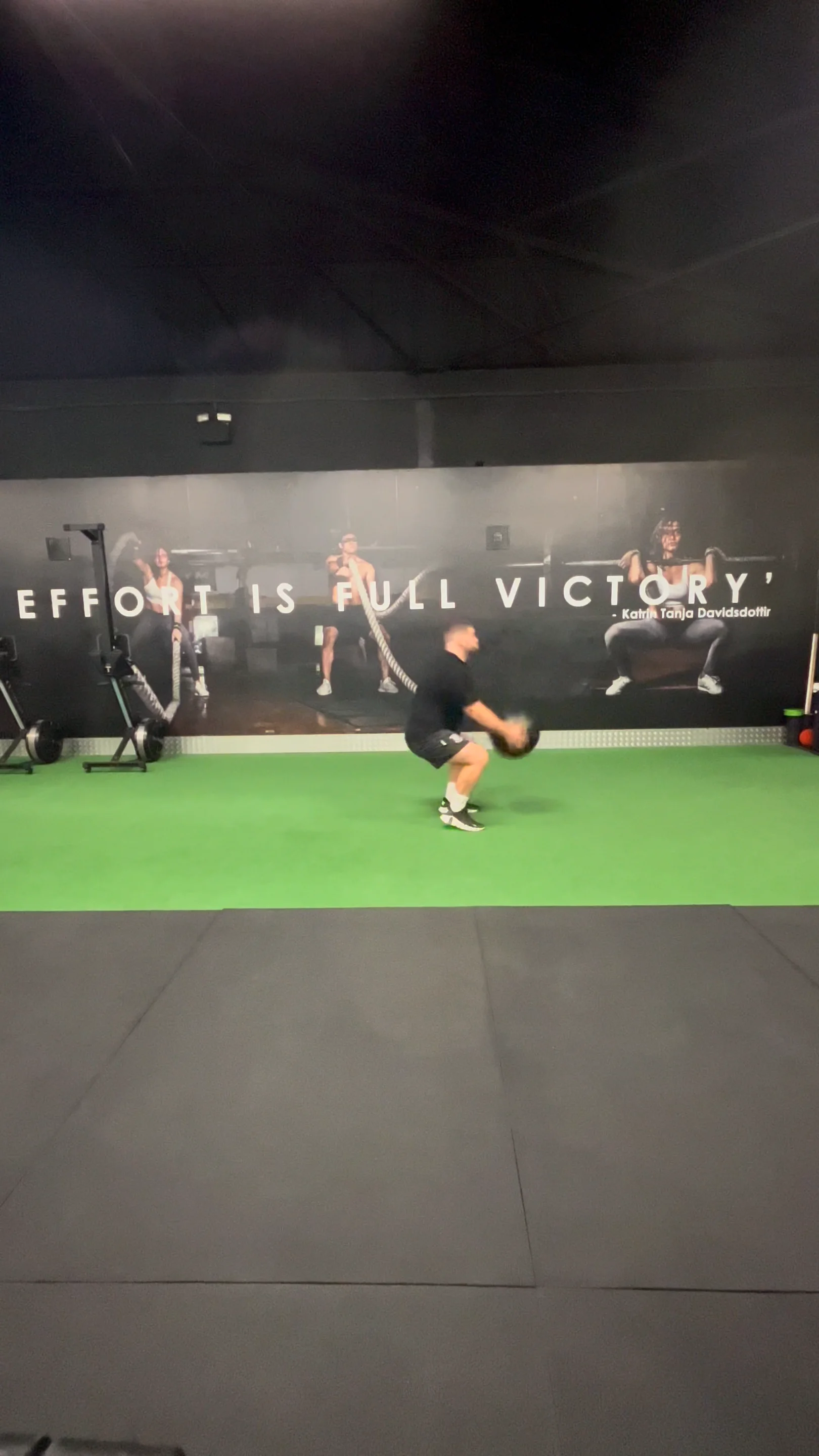 5. Intensive Throw - Reverse Medicine Ball Throw (a) on Vimeo