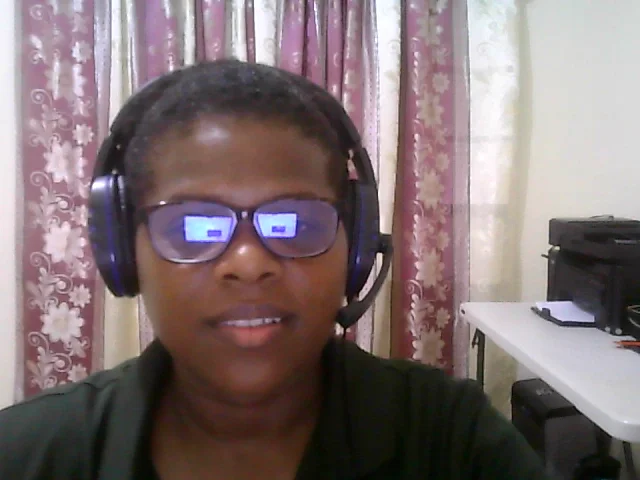Clarissa V. tutor video introduction on Preply on Vimeo