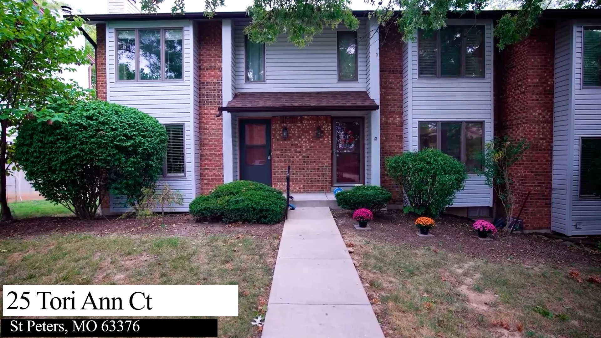 25 Tori Ann Ct, St Peters, MO 63376