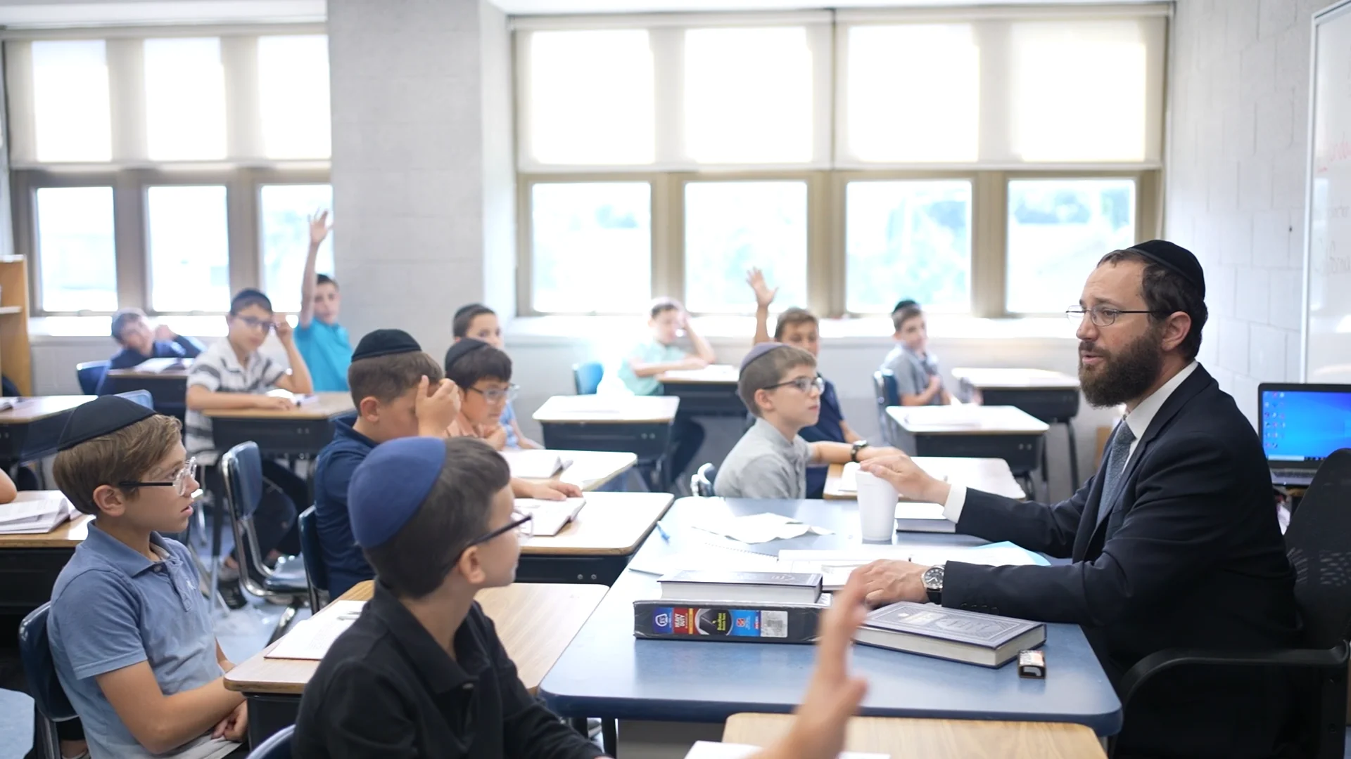 YKLI Campaign Page on Vimeo