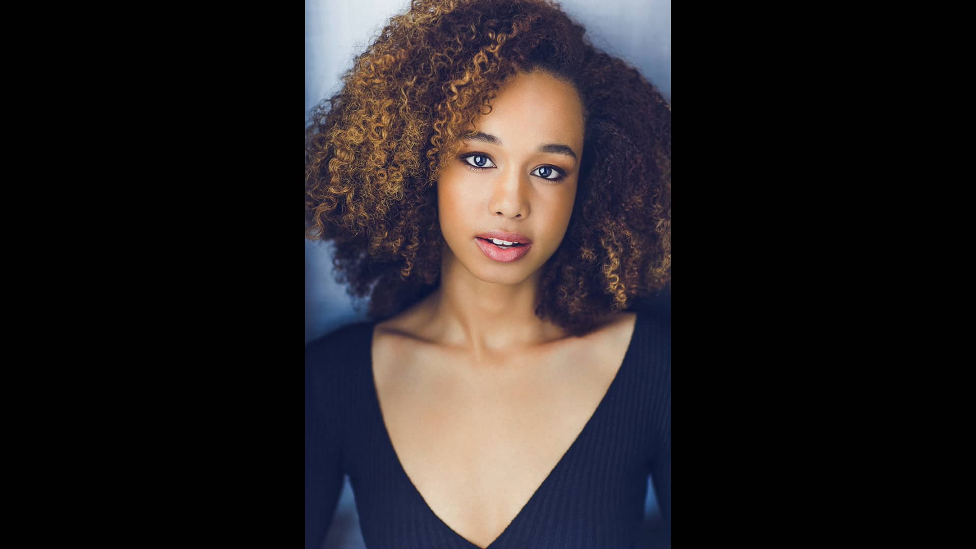 Corporate Narration Demo - Cianna on Vimeo