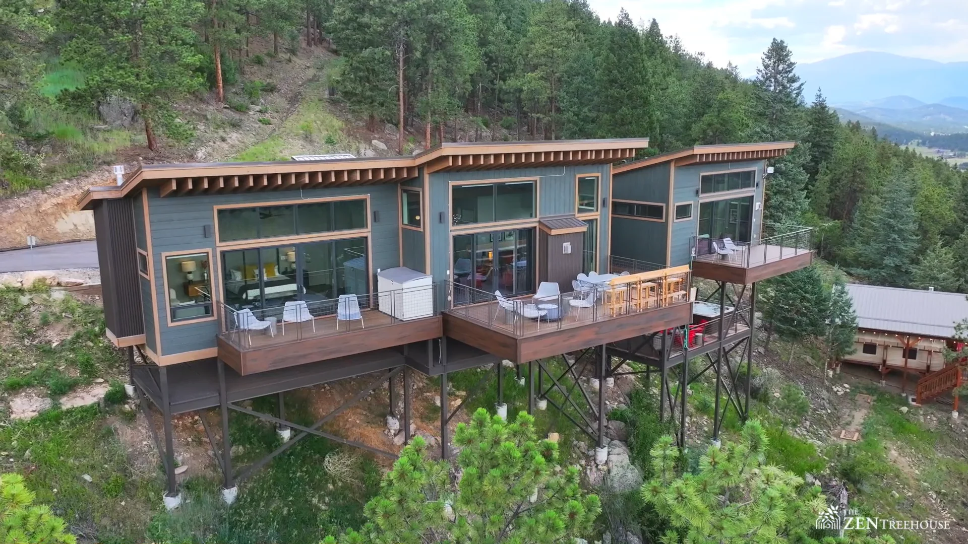 Zen Treehouse on Vimeo