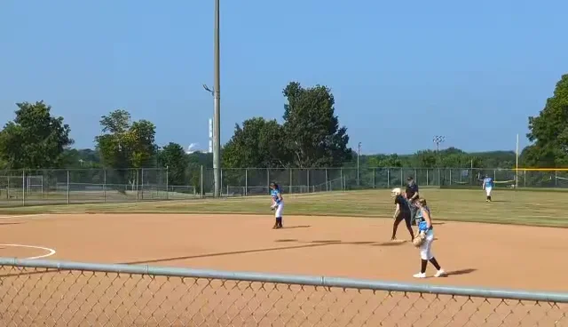 Stealing 3rd on Vimeo