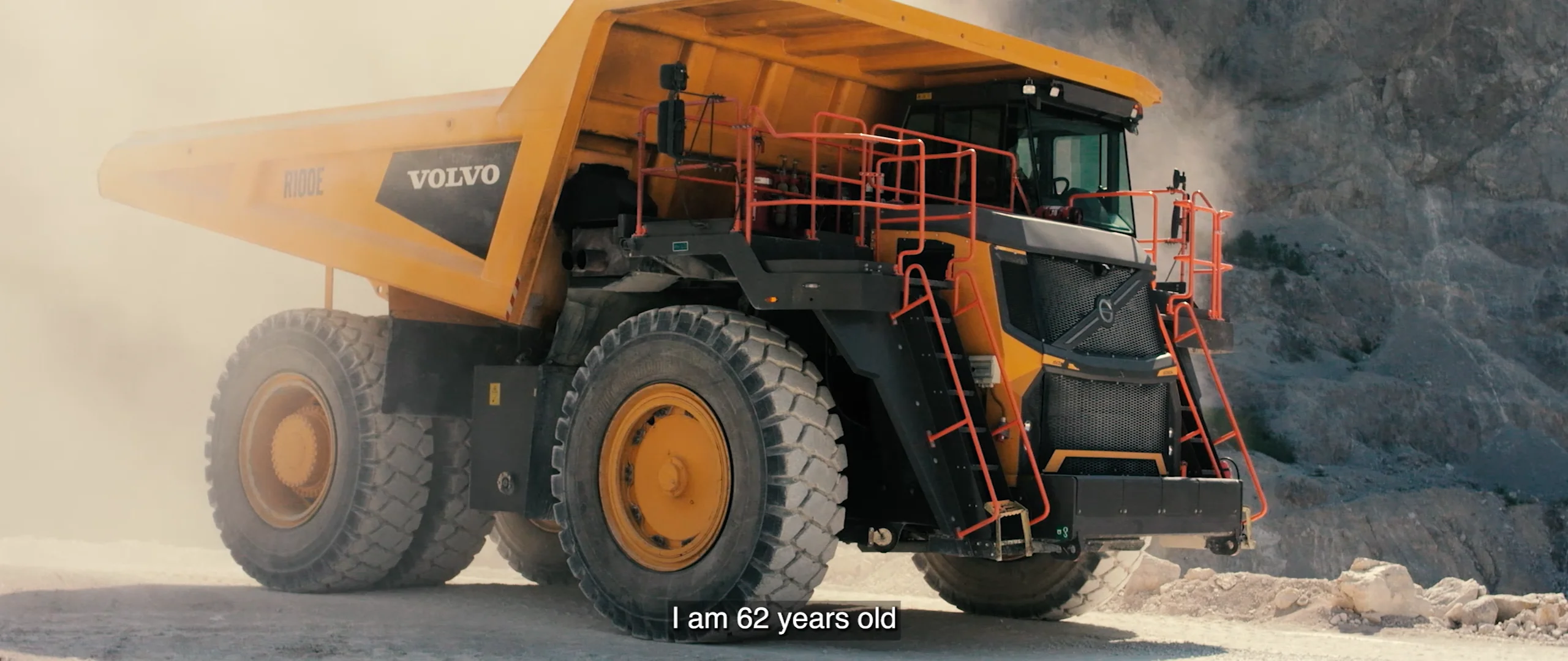 Allison Inside Volvo R100E bischen gas (EN SUBS) on Vimeo