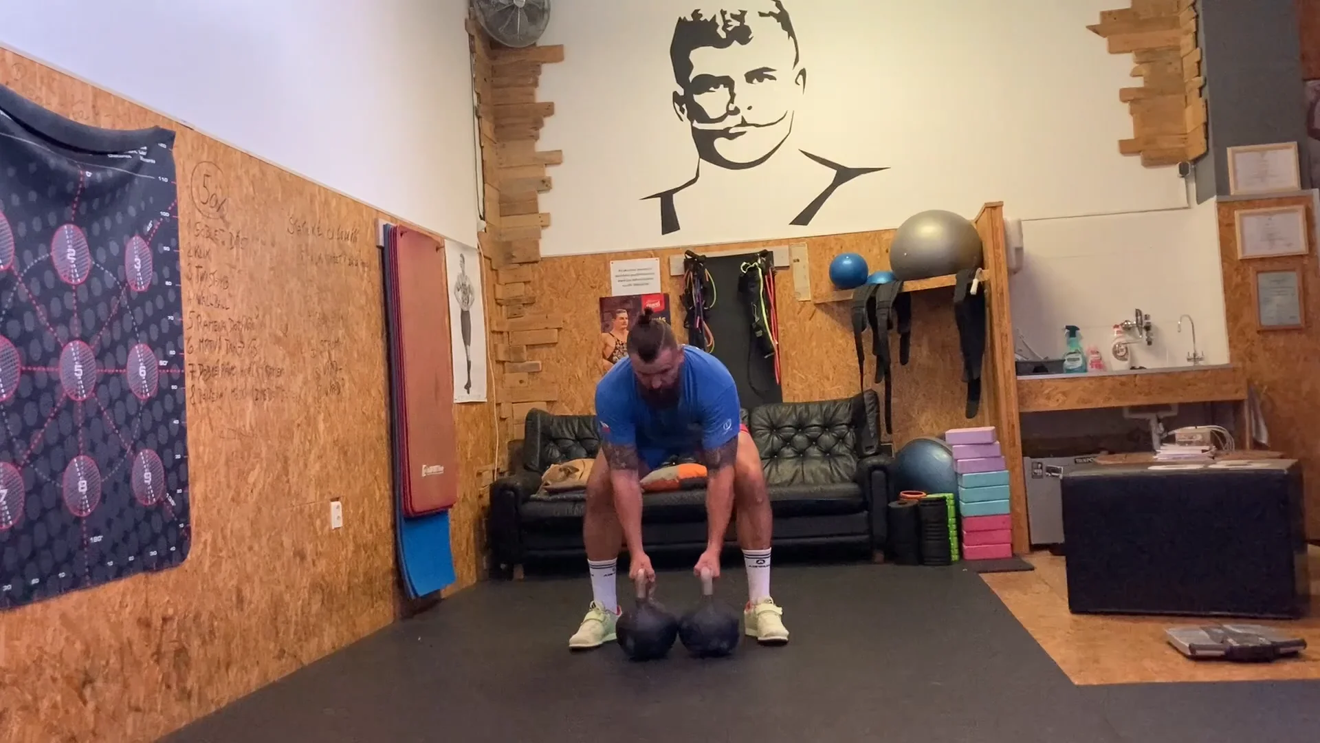 KB lifting Static ,,Rack,, pos on Vimeo