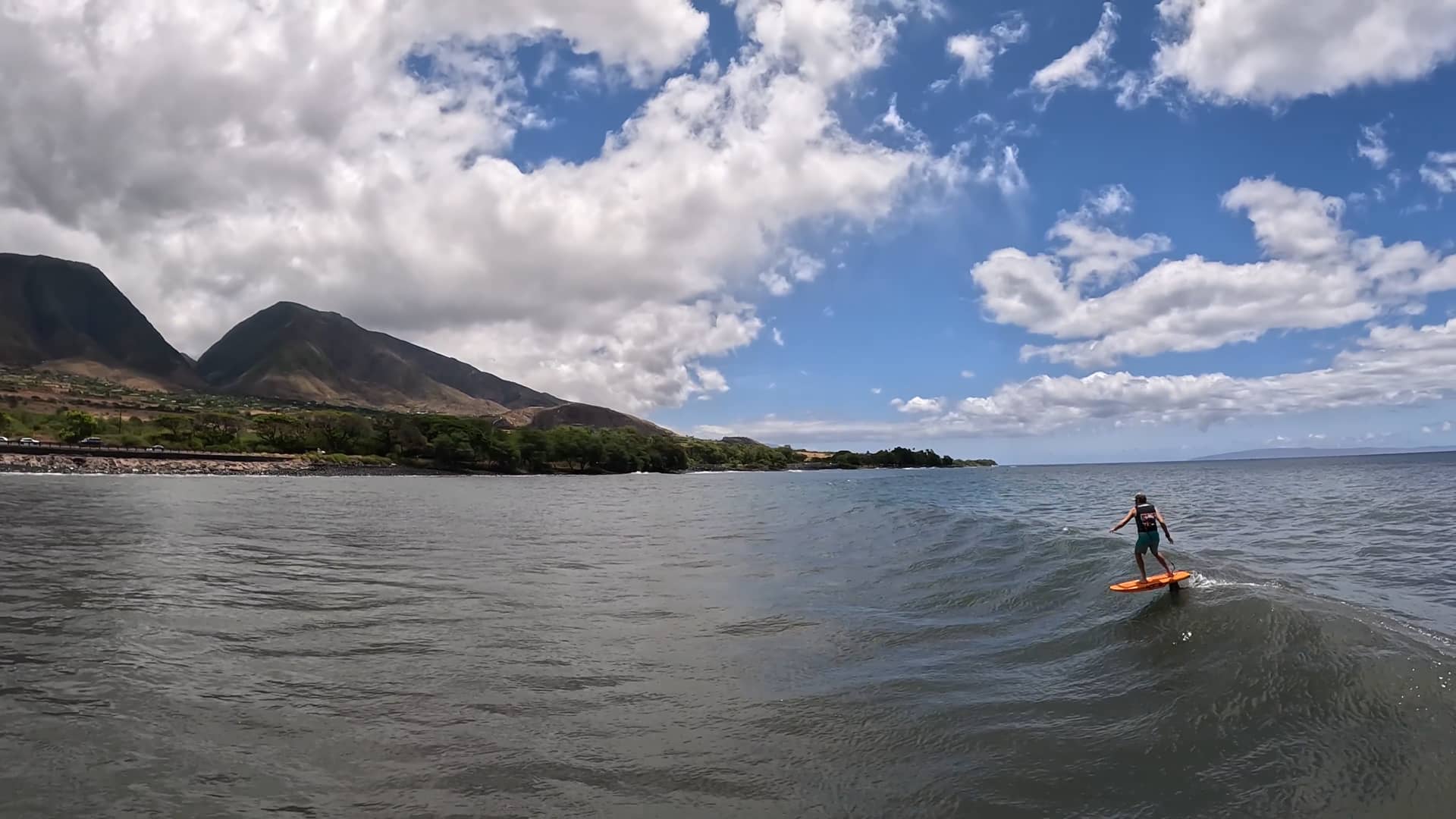 Guardrails Foil Drive Maui Hawaii on Vimeo