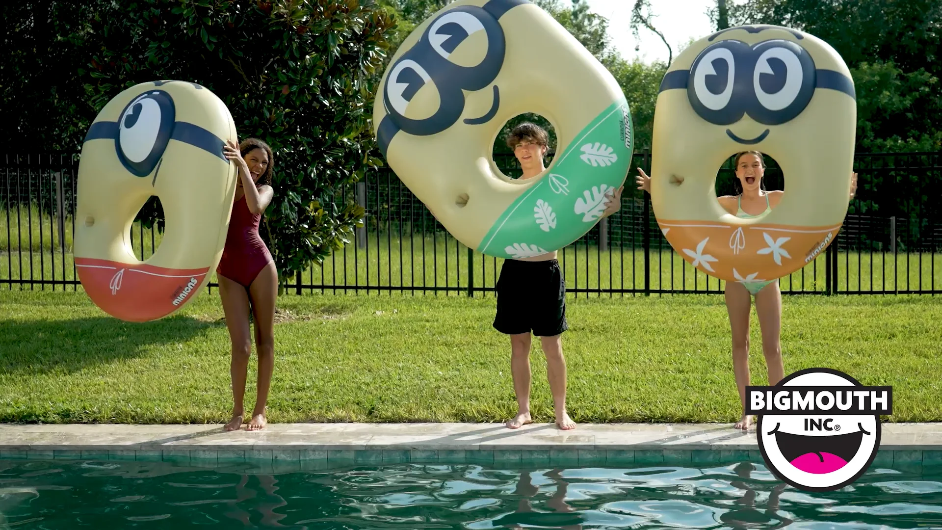 Minions Floats Multiple Colors v1 on Vimeo