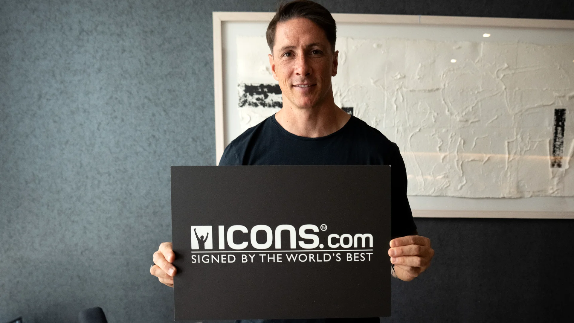 Fernando Torres Signs with Icons.com on Vimeo