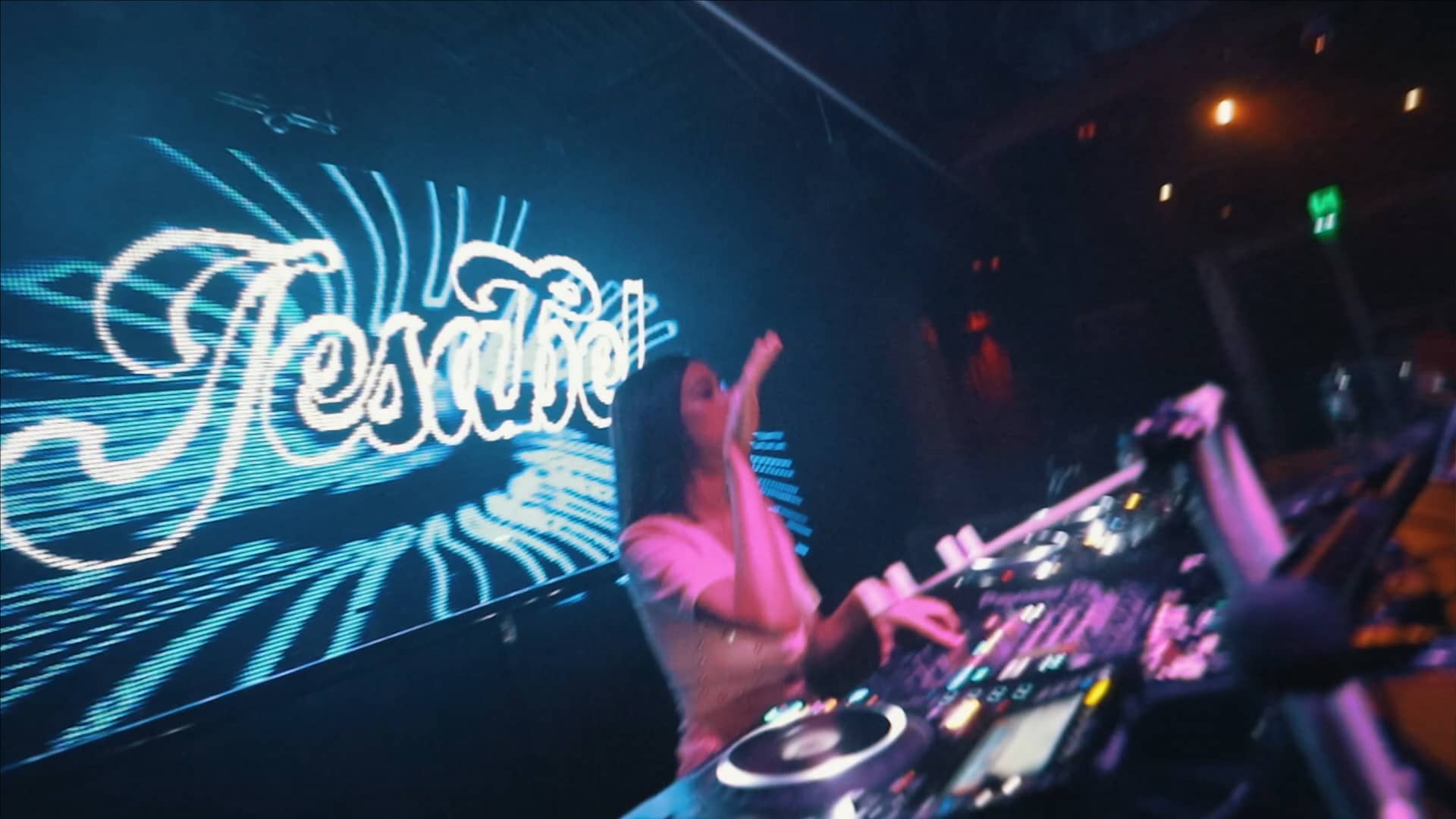 Dj Jesabel on Vimeo