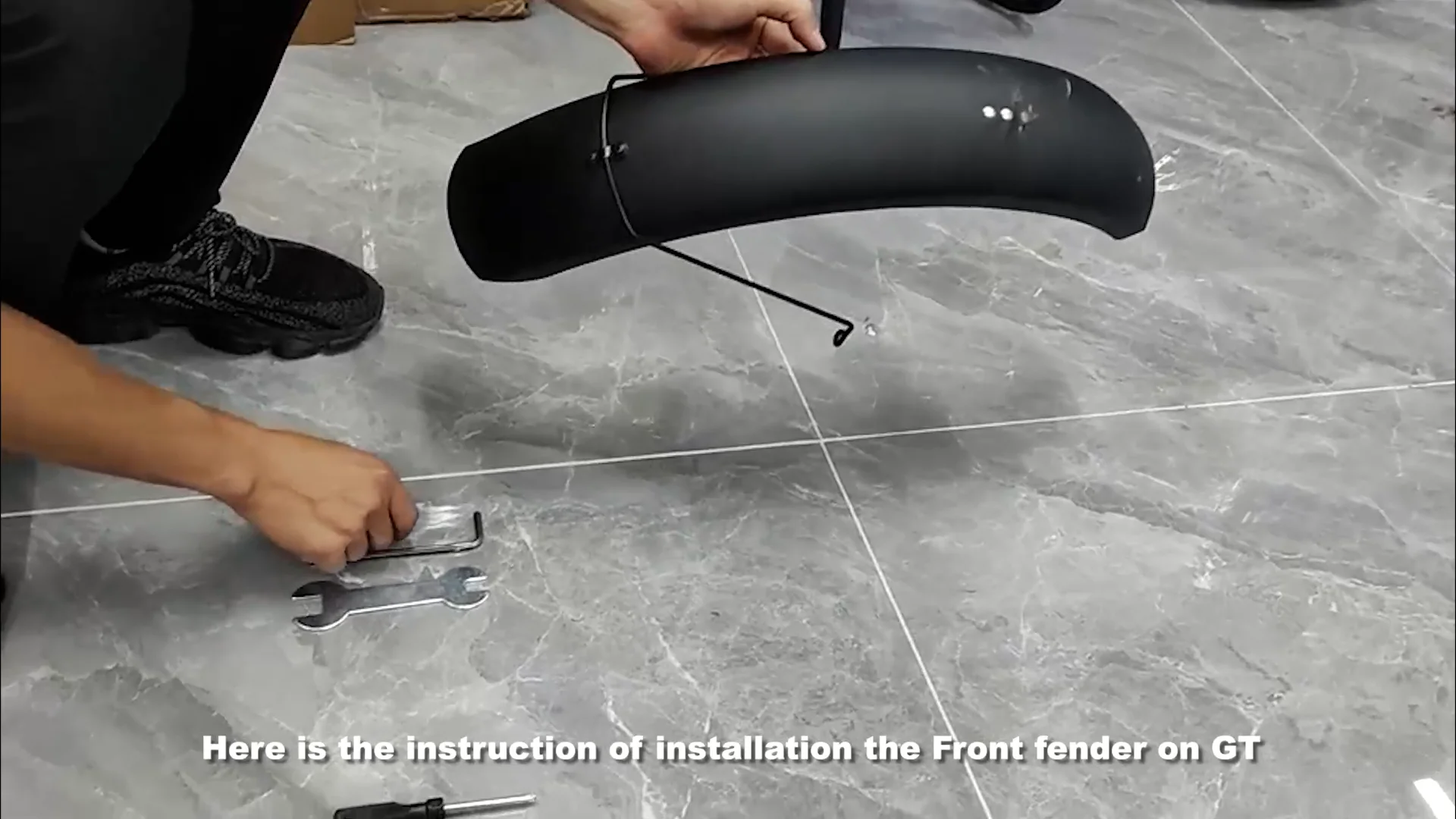 How to install the fenders on GT