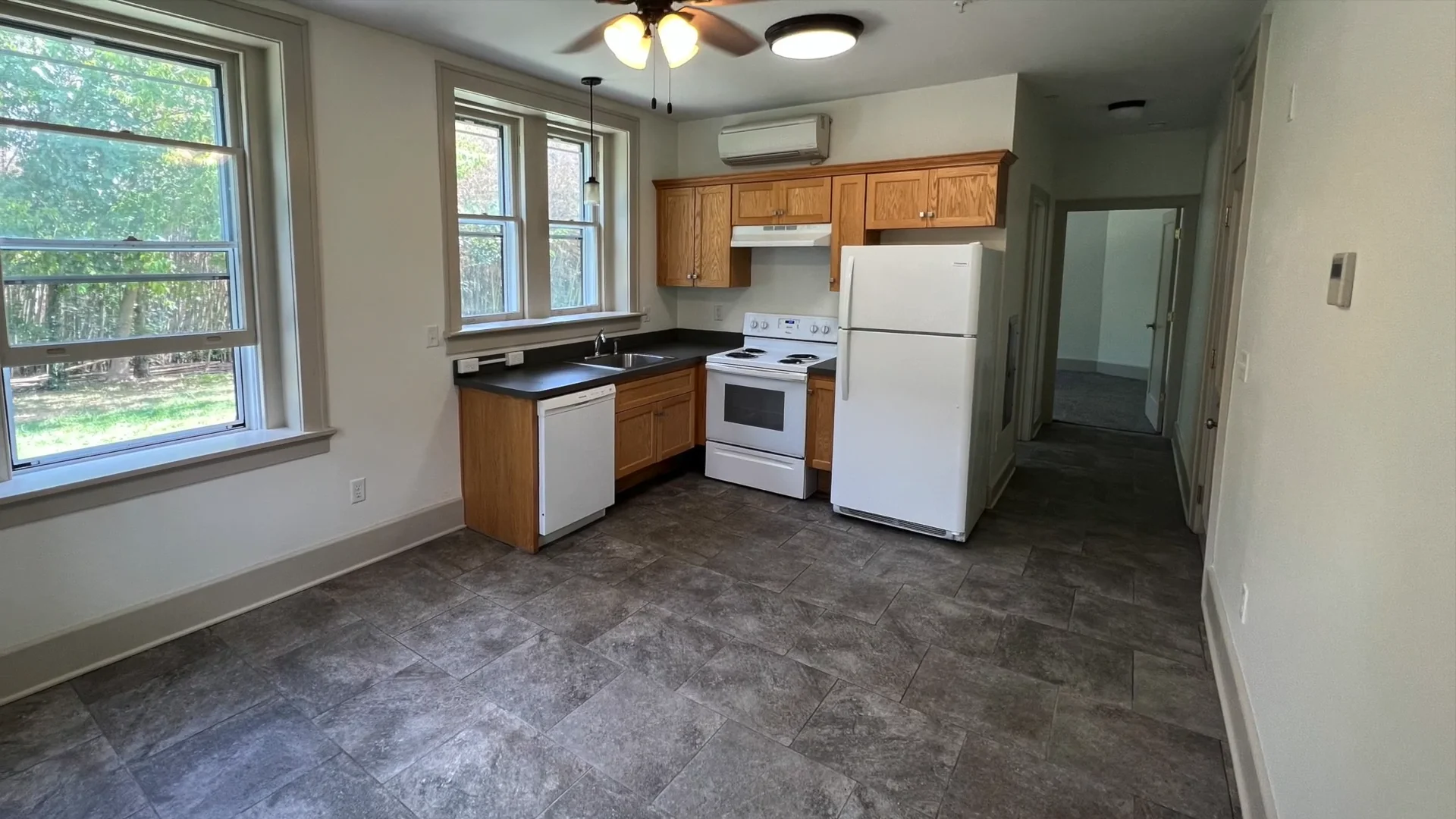 Barton Mansion 103 on Vimeo