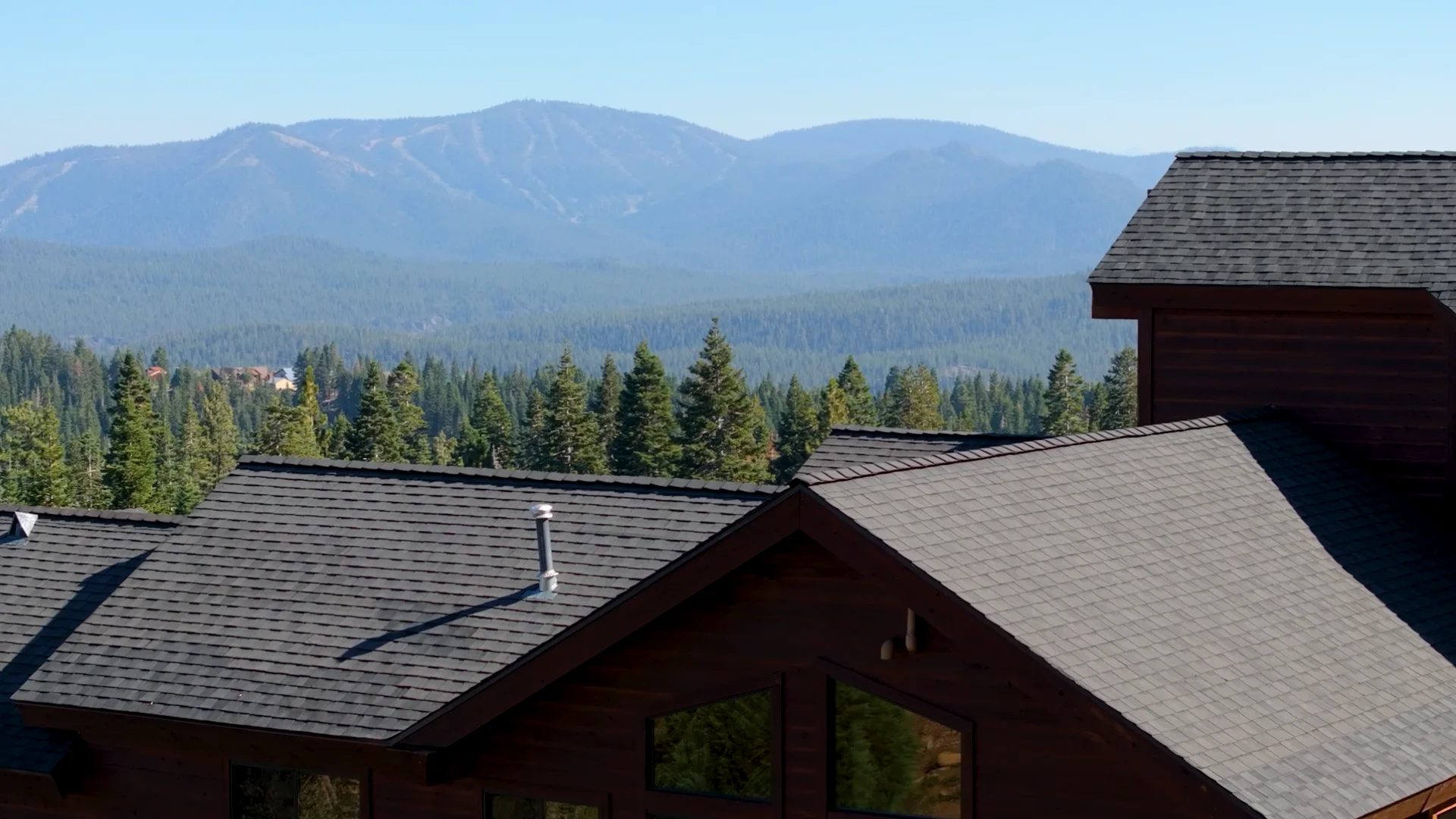 14326 Ski Slope Unbranded on Vimeo