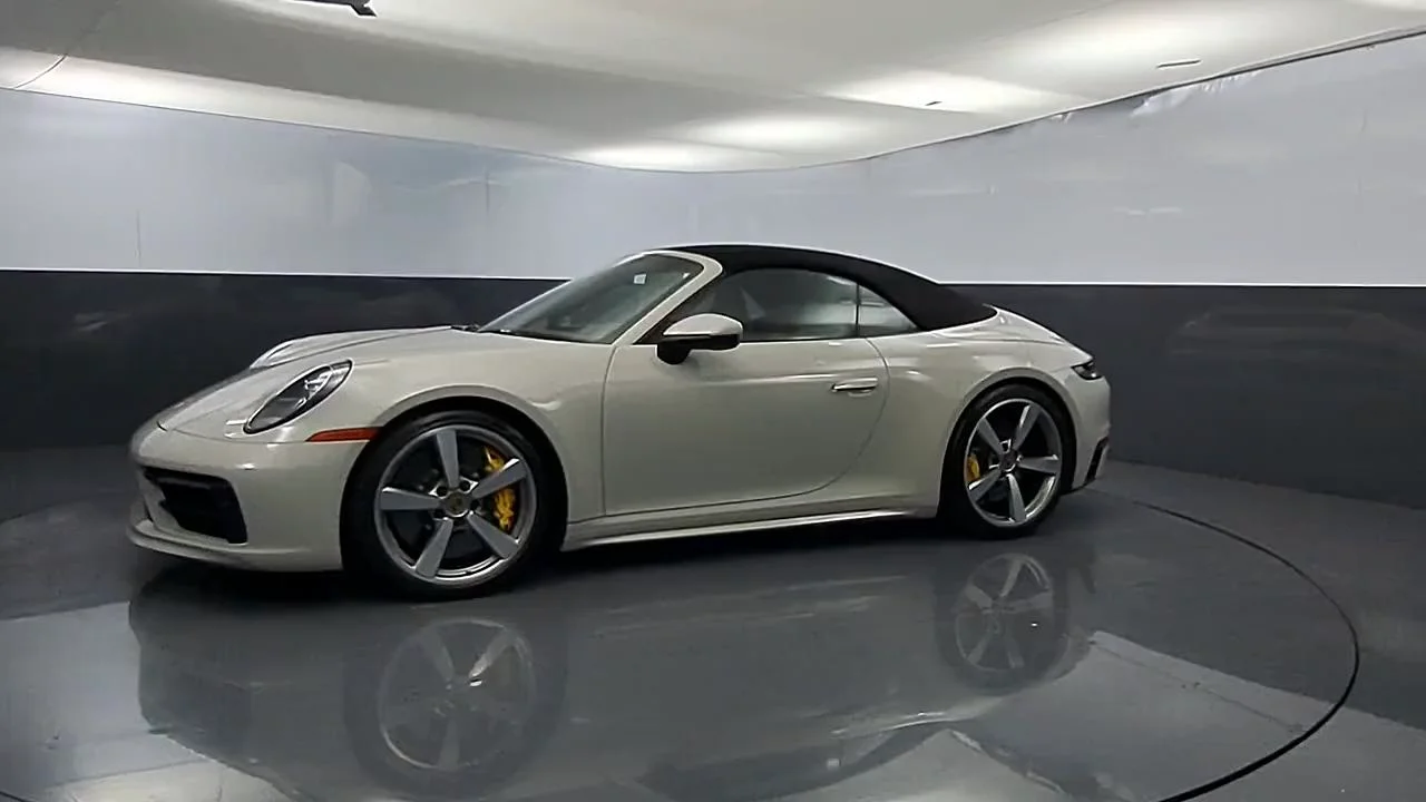 USED 2020 PORSCHE 911 at Braman Porsche (USED) #PC-302331A on Vimeo