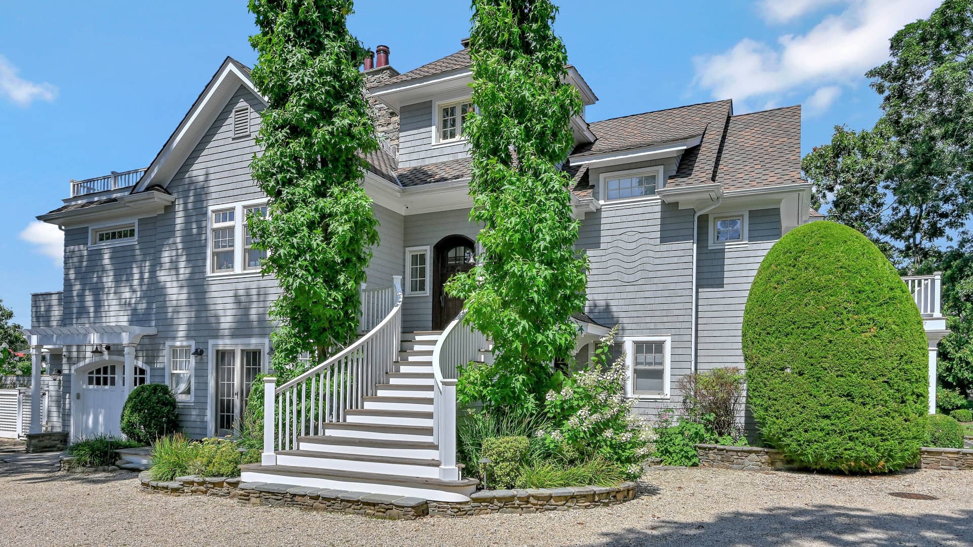 45 Old Main Road, Quogue, NY, 11959 on Vimeo