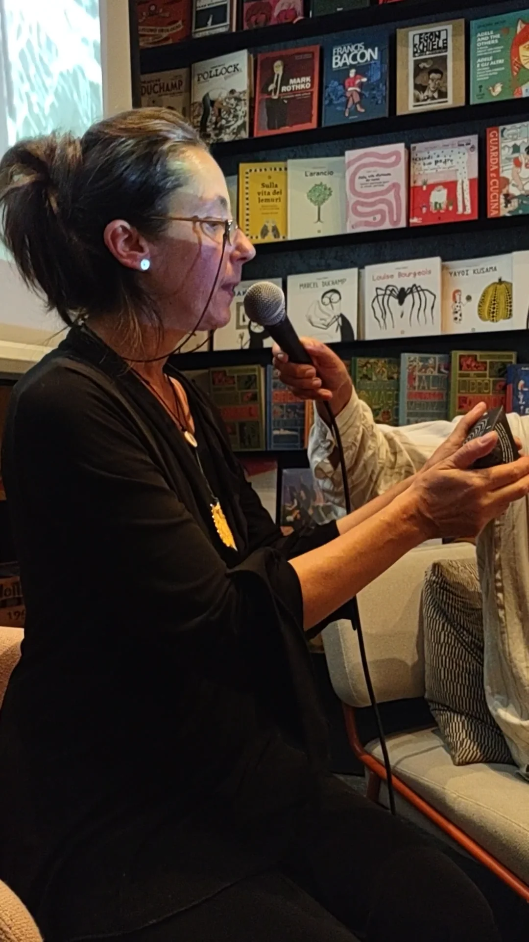 Alessandra Greco legge Stellare nero on Vimeo