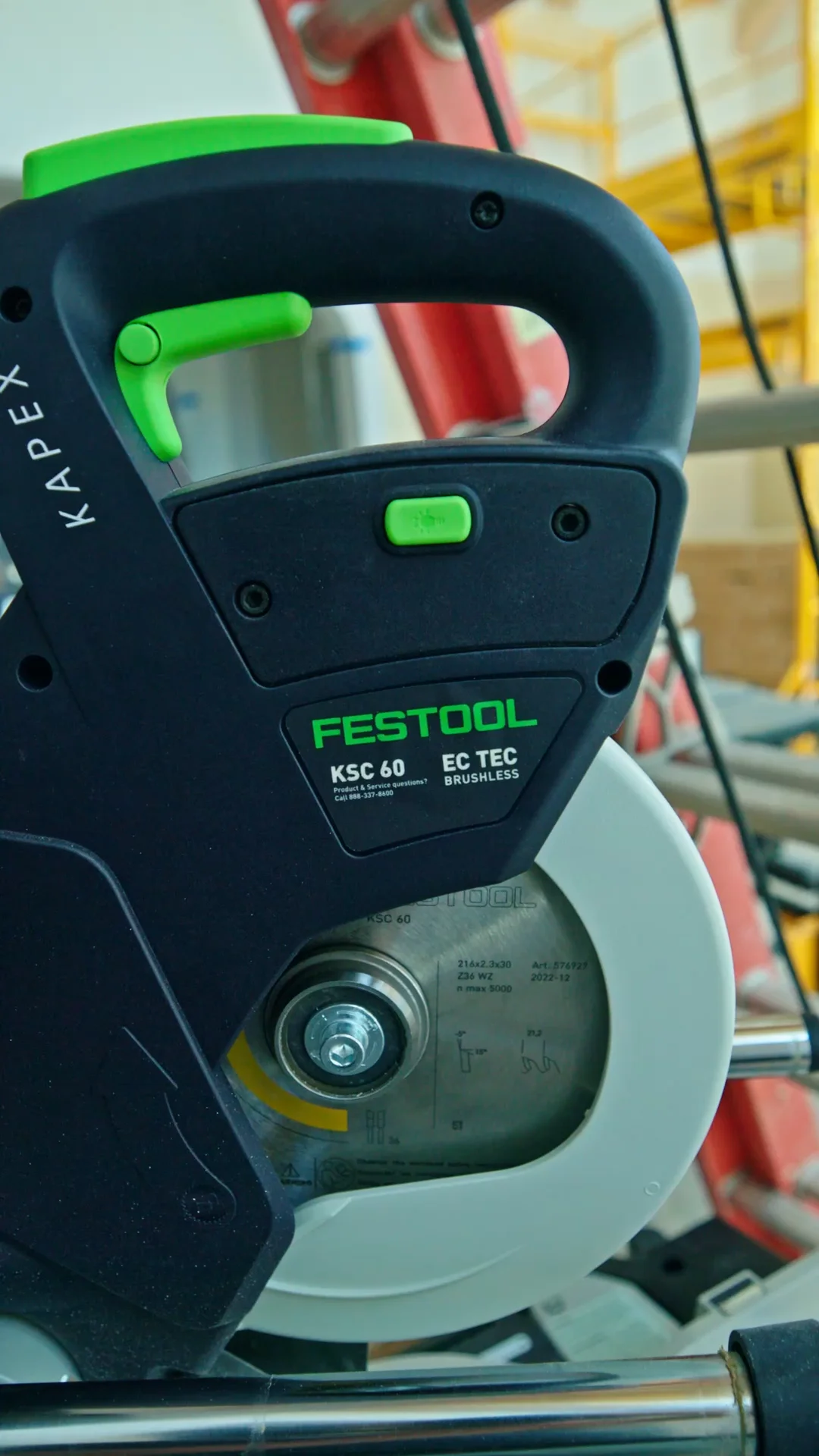 Story 2 Festool ksc60 guide for blade on Vimeo