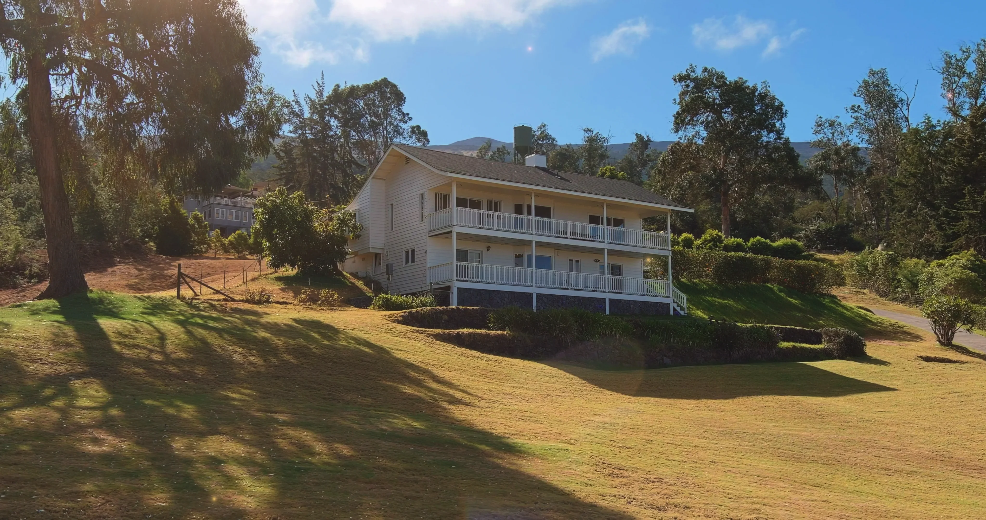 98 Wahelani Street | Kula | Christopher Barca R(B) on Vimeo