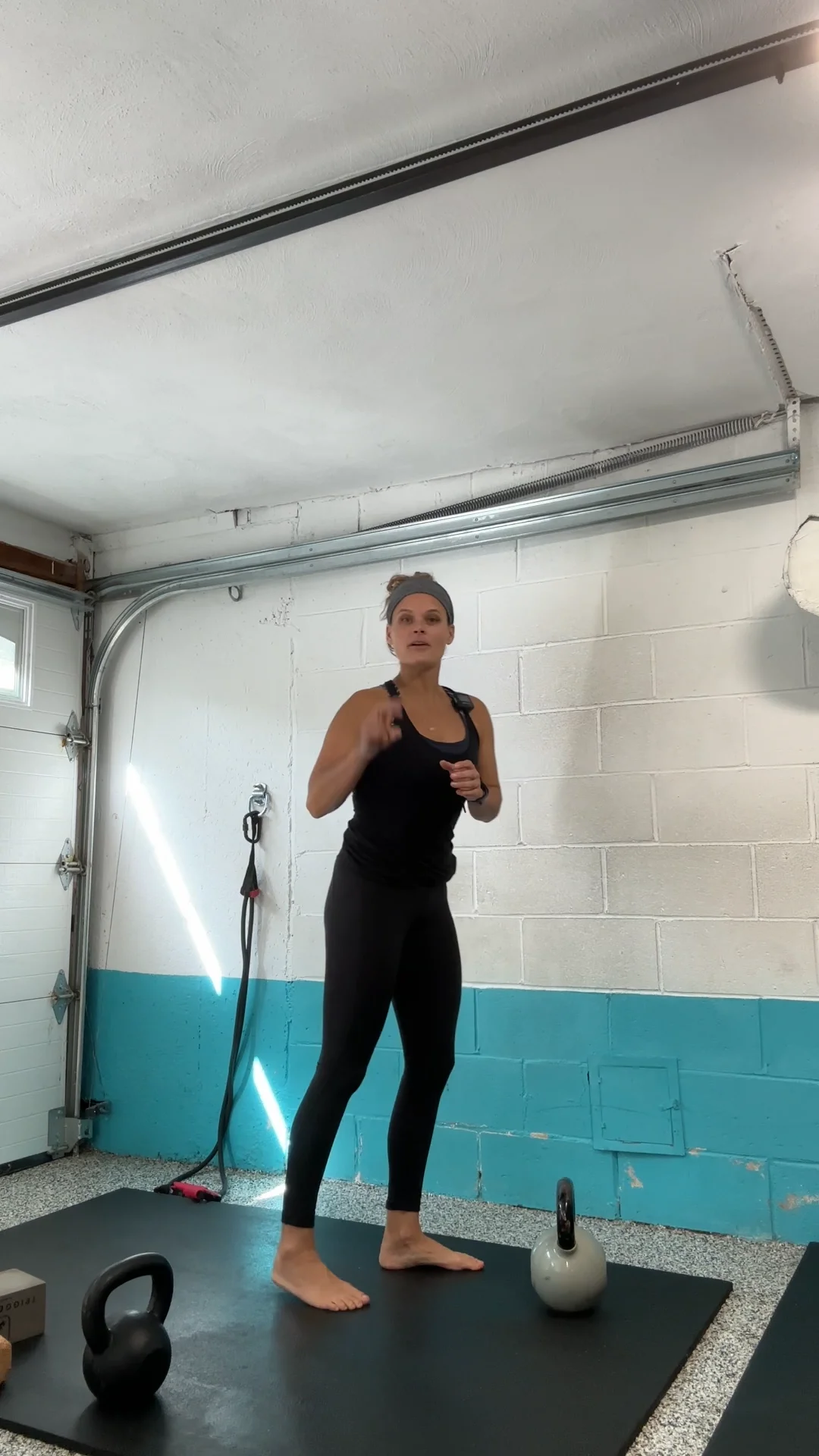 2 Handed Swing 30 work 30 rest on Vimeo