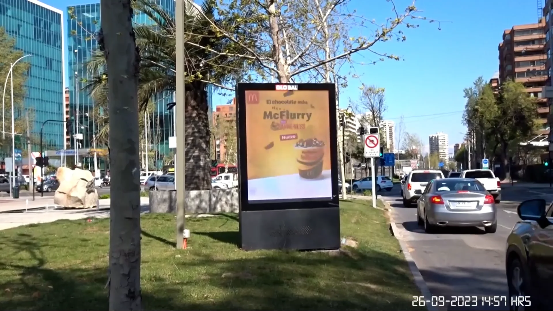 SAHNE-NUSS - Américo Vespucio Poniente - Av. Vitacura (N-S) _ 12403 on Vimeo