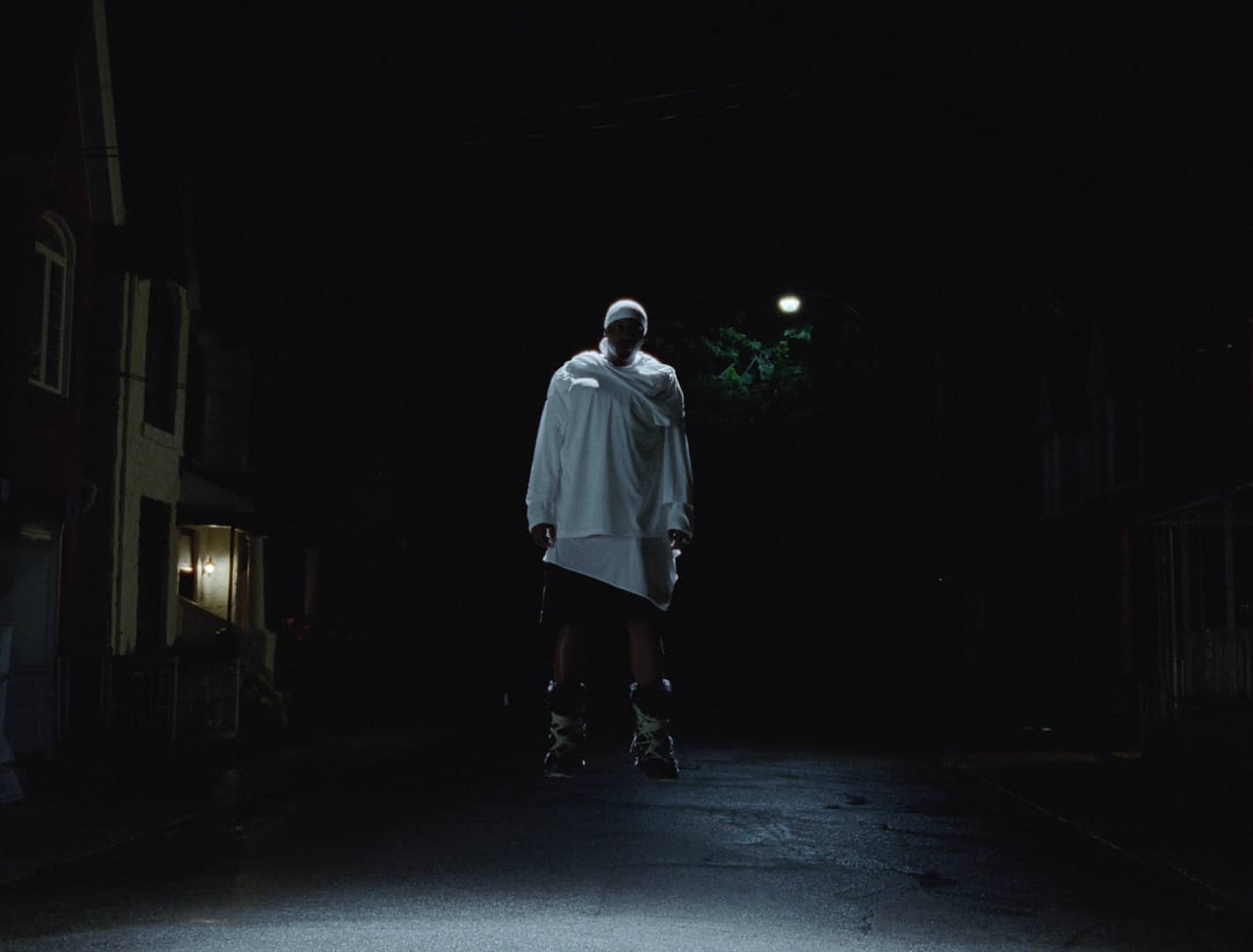 SEAN LEON - GRAVITY on Vimeo