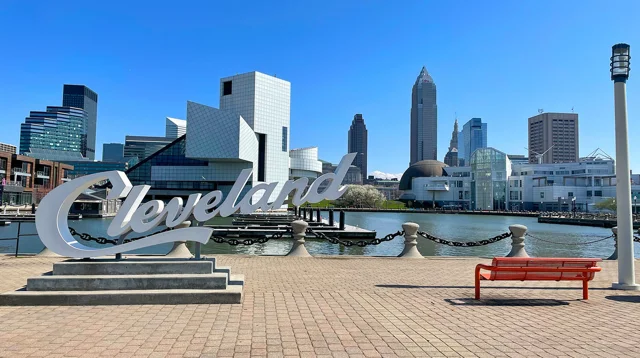 Harbor Lights Cleveland Ohio | Shelly Lighting