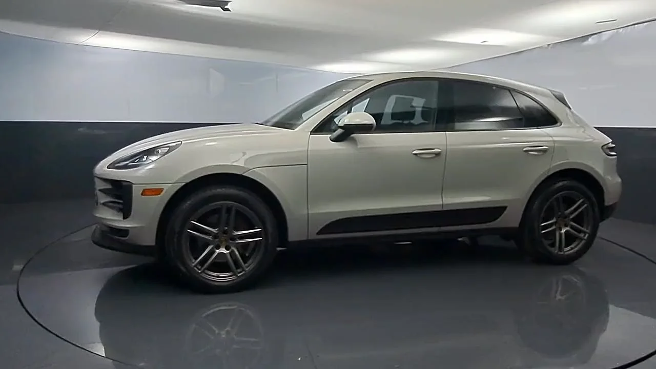 USED 2020 PORSCHE MACAN BASE at Braman Porsche (USED) #PC-315340A on Vimeo