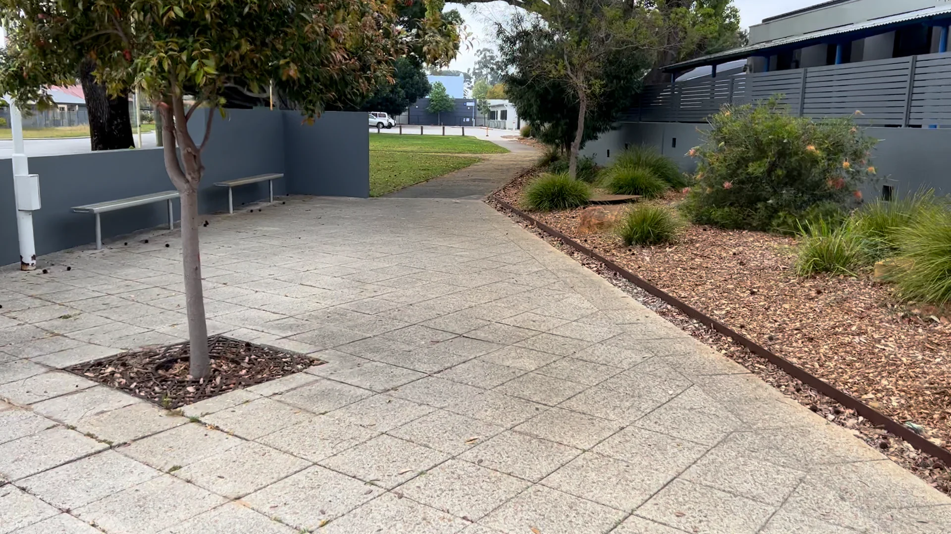 2C3E752D-567F-4EAE-BF82-684BBBF0FD86