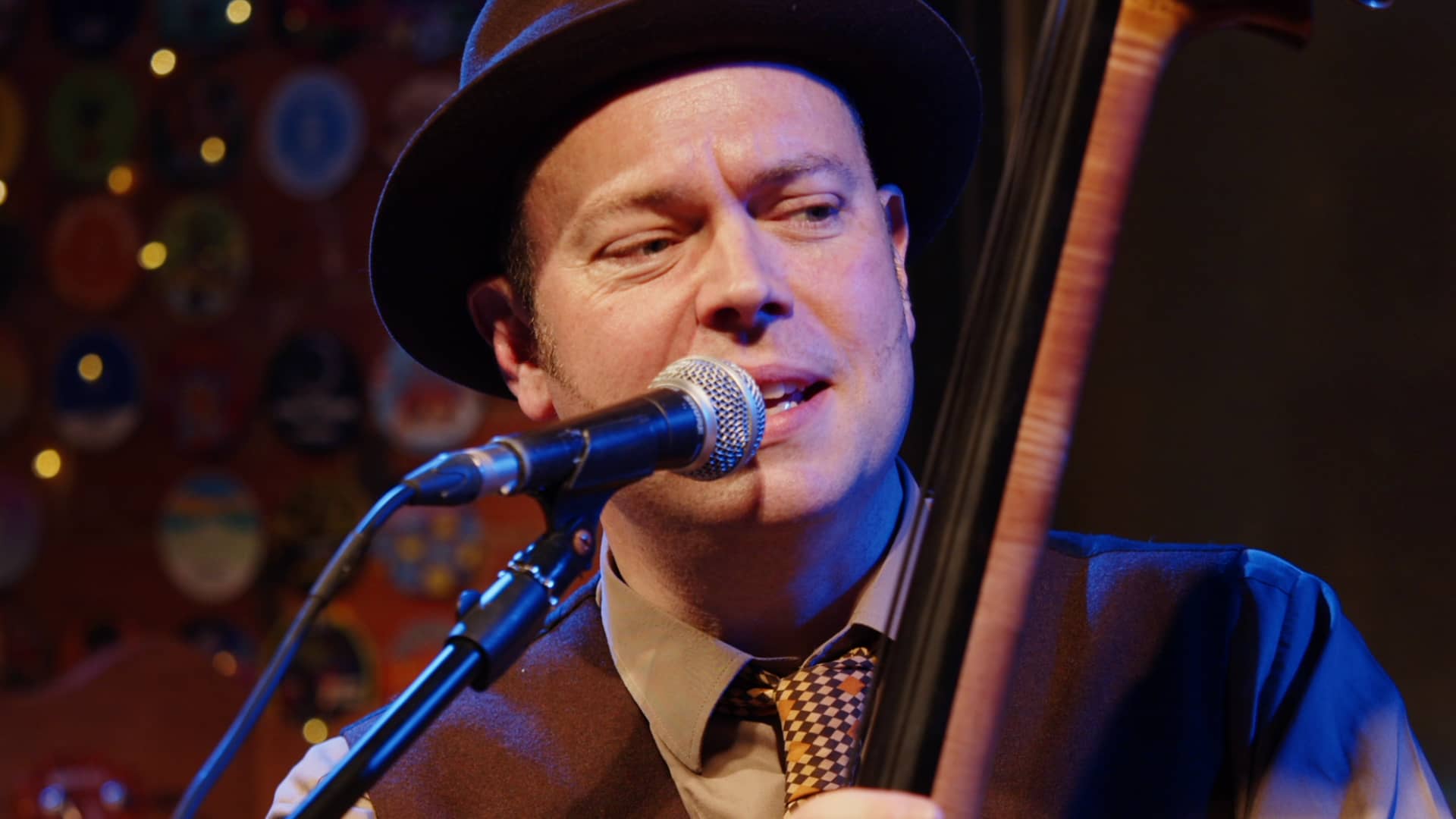 Roots at Ebenezer's - S01E03 - Jake Leg Jug Band - 01-12-22 on Vimeo